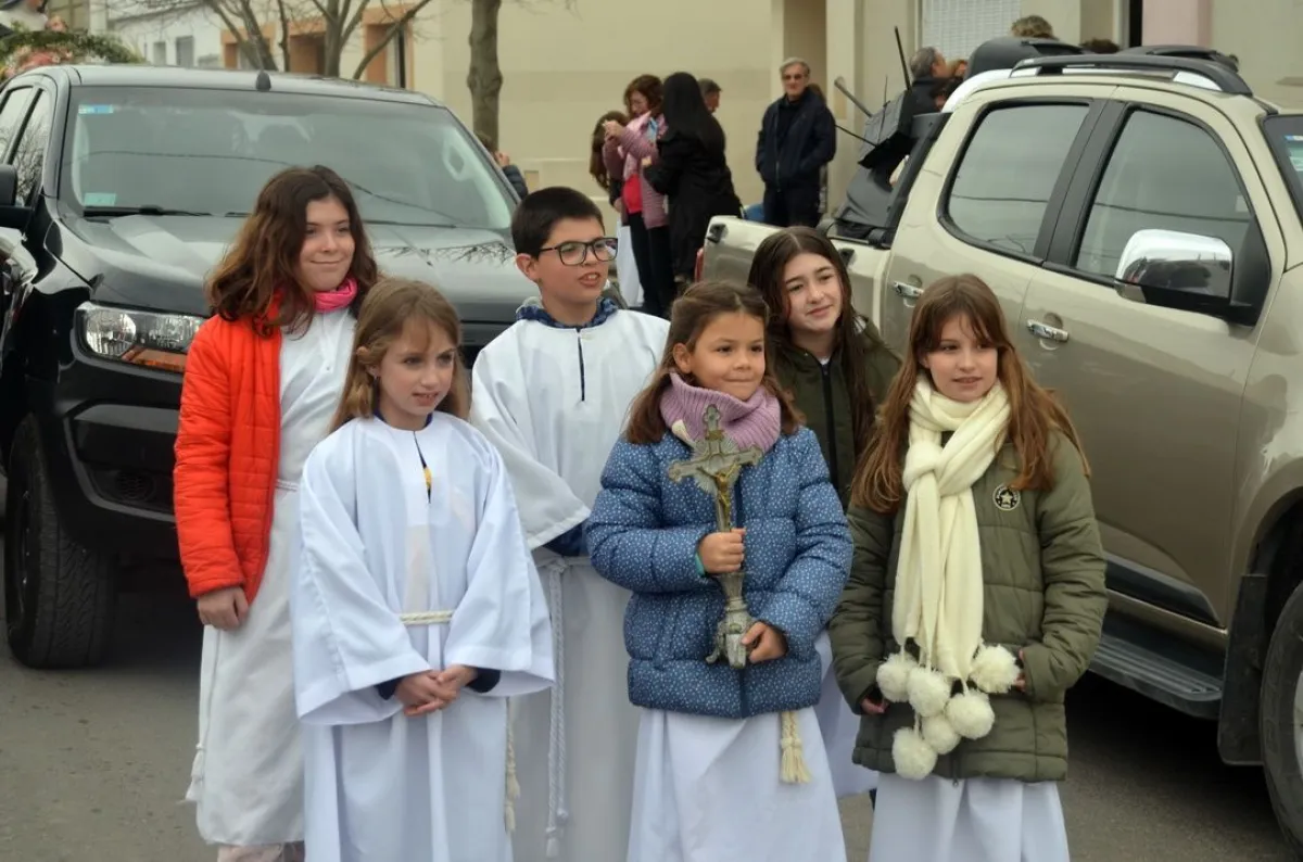 Con procesión, misa y Tallarinada Pringles honró a Santa Rosa de Lima ...