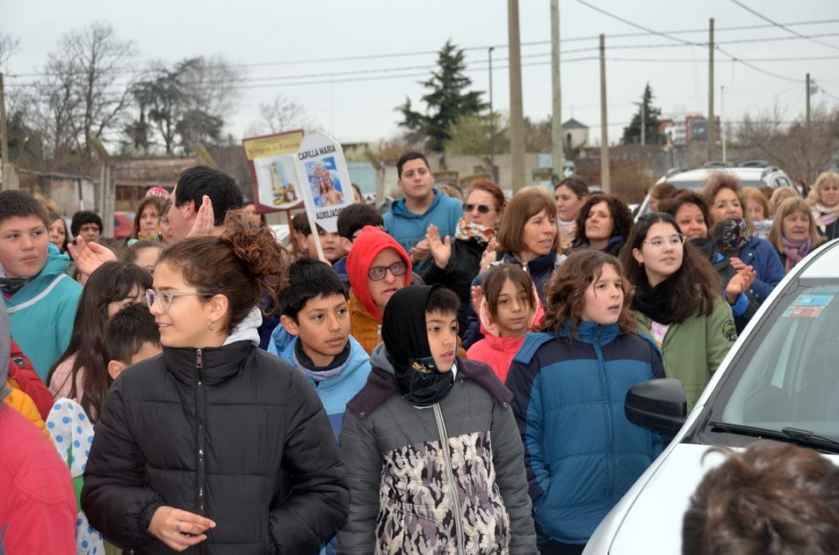 Con procesión, misa y Tallarinada Pringles honró a Santa Rosa de Lima ...