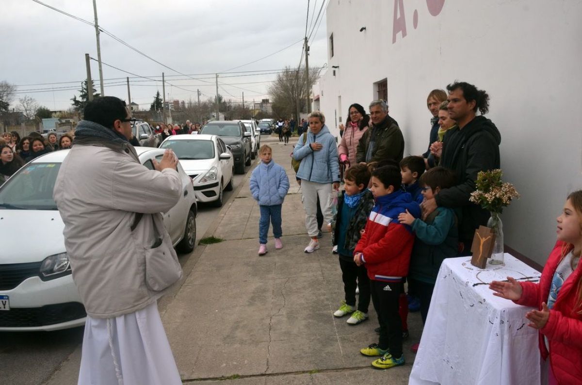 Con procesión, misa y Tallarinada Pringles honró a Santa Rosa de Lima ...