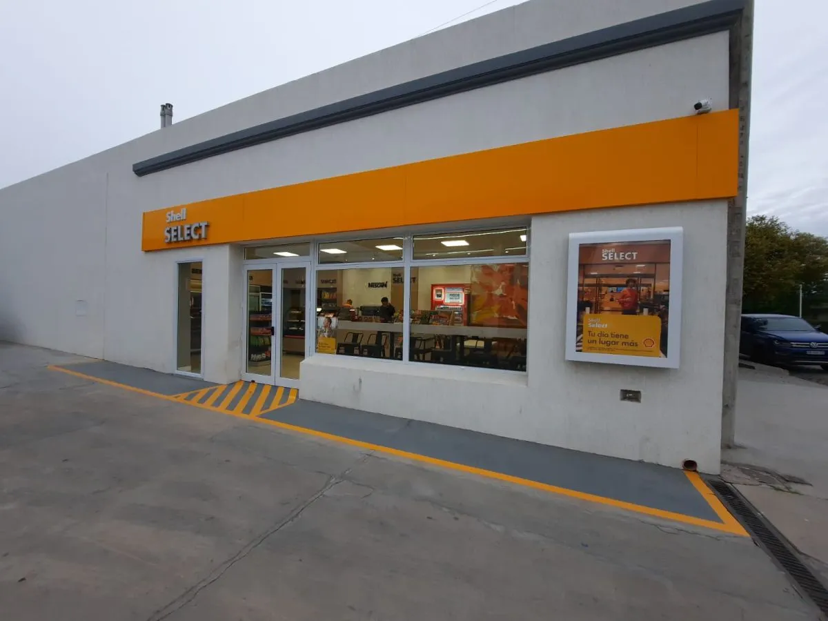 Tu día tiene un lugar más: Shell Select | El Orden de Pringles