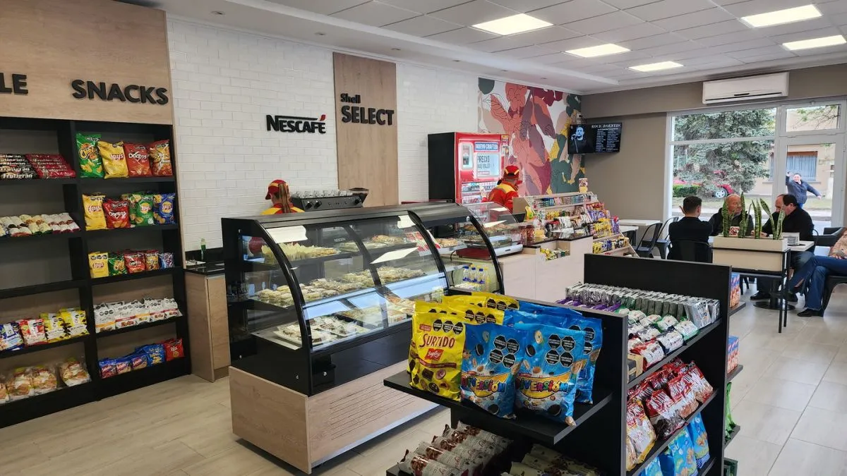 Tu día tiene un lugar más: Shell Select | El Orden de Pringles